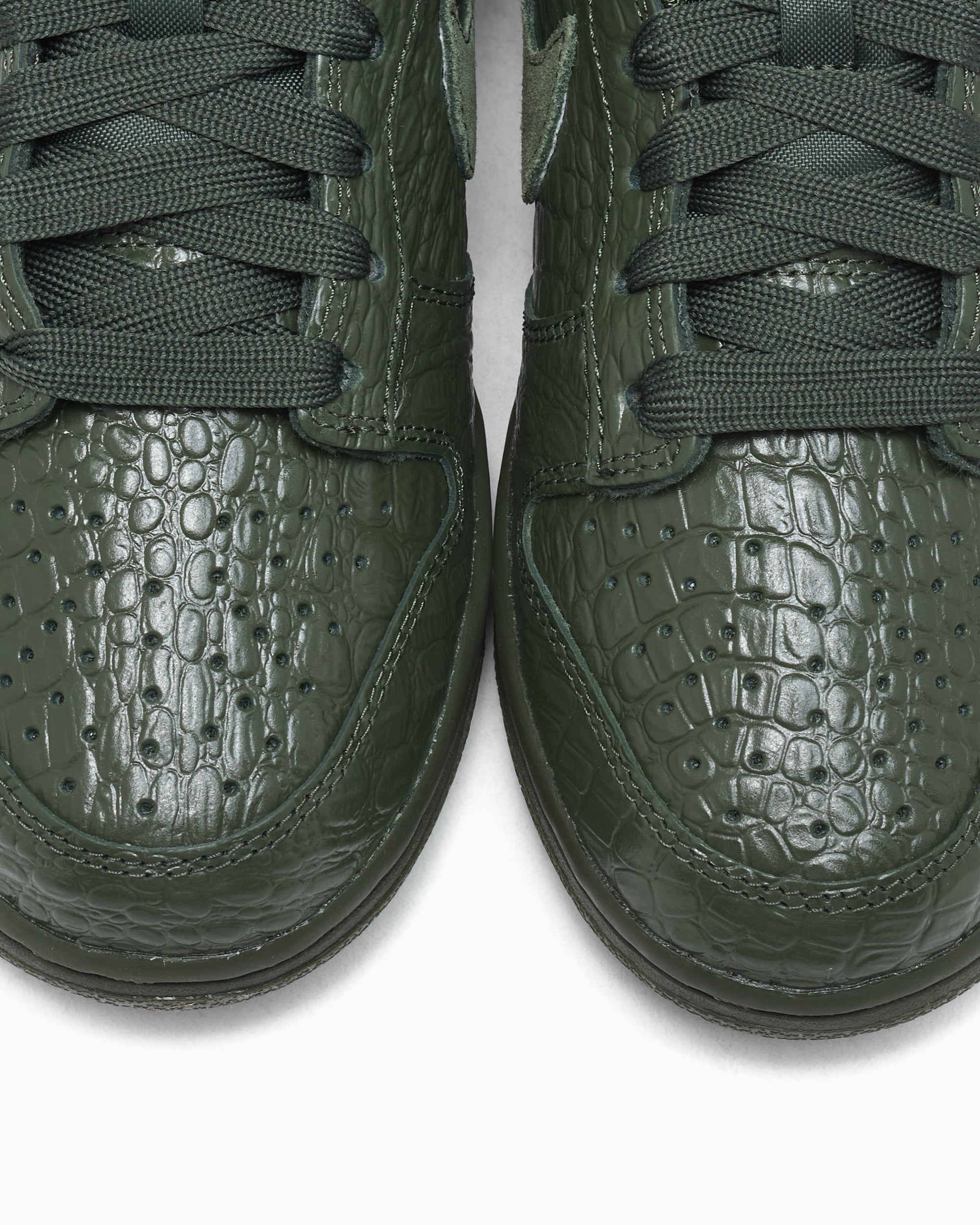 Nike Women's Dunk Low "Green Croc Skin"